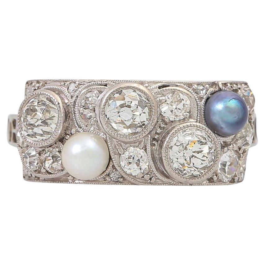 Bullet Cut Rings - 27 for Sale at 1stDibs