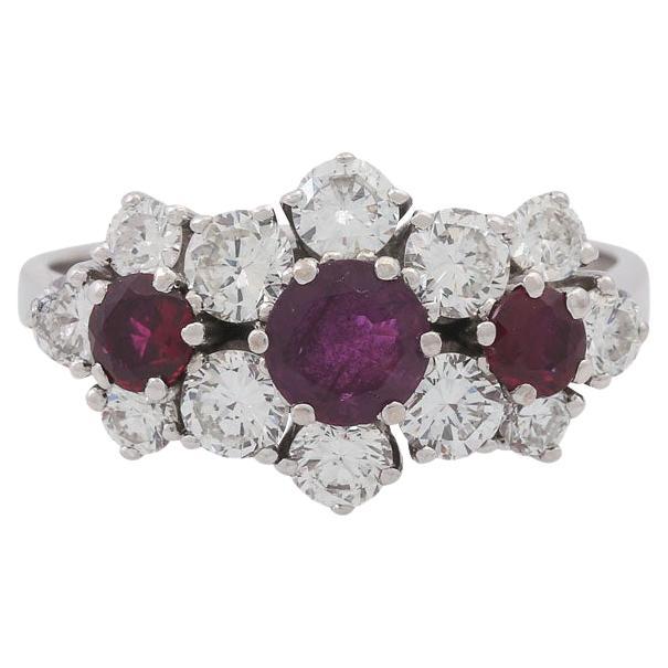 Ring with Rubies and Brilliants For Sale at 1stDibs