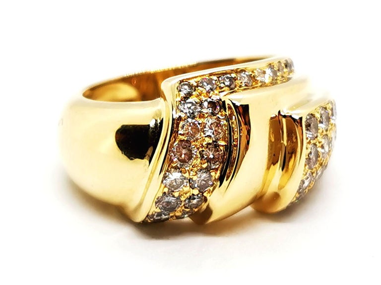 Ring Yellow Gold Diamond For Sale at 1stDibs