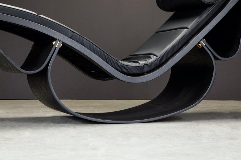'Rio' Rocking Chaise Lounge by Oscar Niemeyer for Fasem International ...