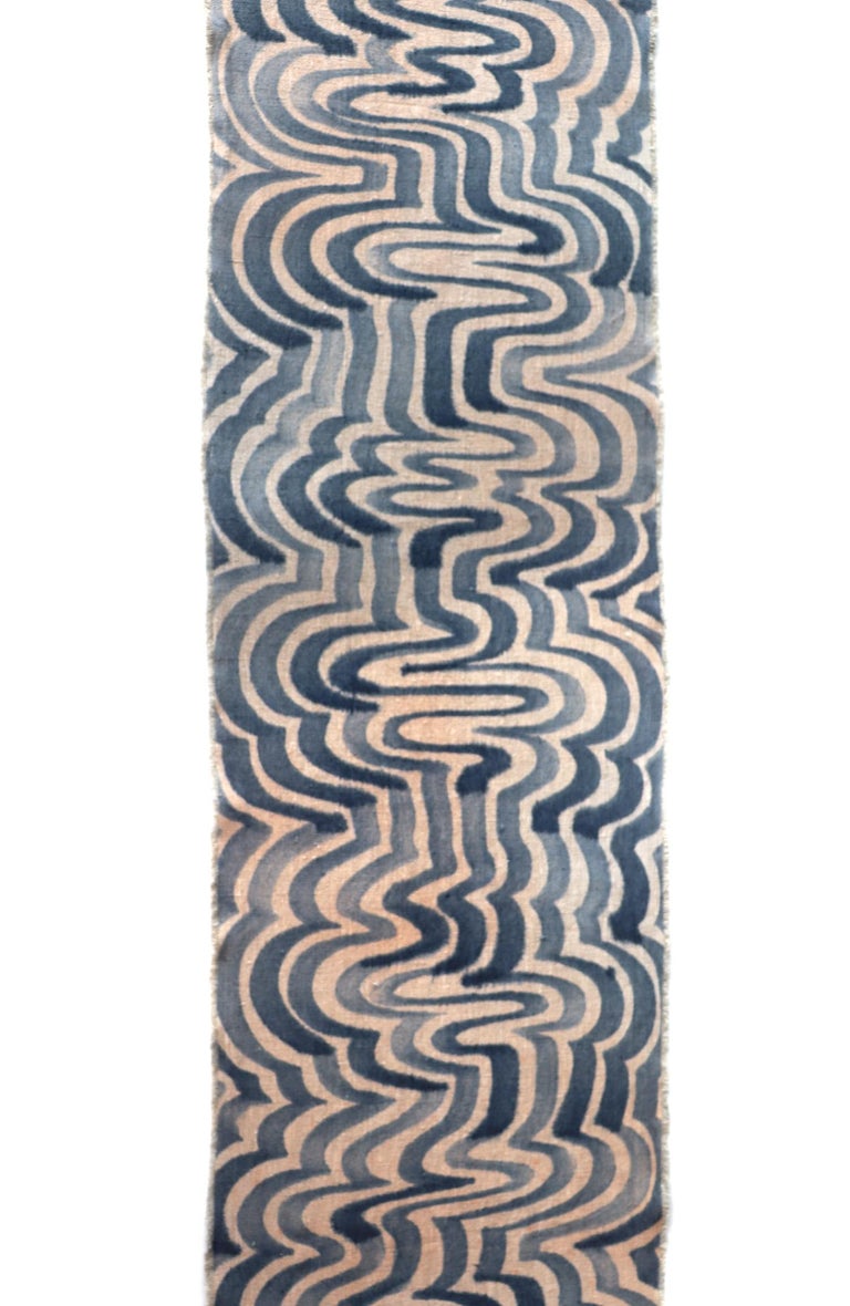 Ripple Collection Linen Table Runner, Cobalt For Sale at 1stDibs