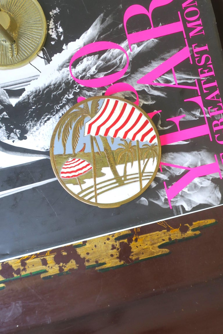 Riviera Beach Scene Mirror Compact, circa 1950s For Sale at 1stDibs
