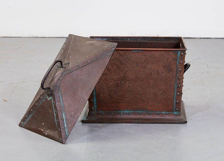 Riveted Copper Arts and Crafts Kindling Box For Sale at 1stDibs