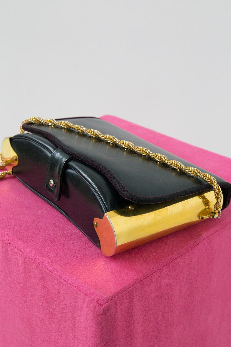 Roberta di Camerino Vintage gold metal shoulder bag For Sale at 1stDibs
