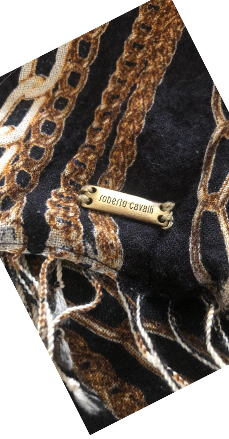Roberto Cavalli Collection Shawl/Scarf Black Silk and Wool Gold Chains ...