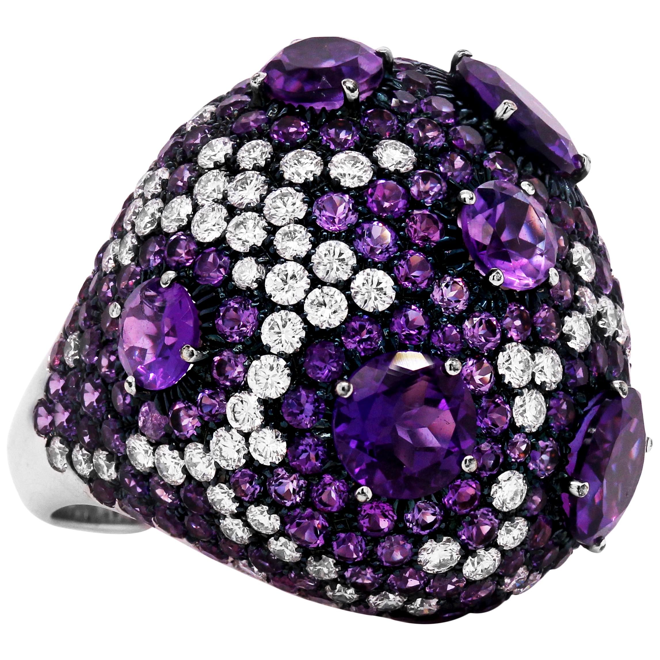 Roberto Coin Three Diamond in 18 Karat White Gold Ring at 1stDibs