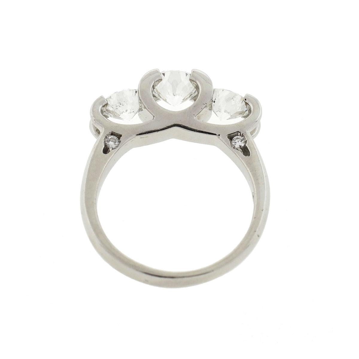 Roberto Coin Cento 18 Karat White Gold Diamond Three-Stone Engagement ...