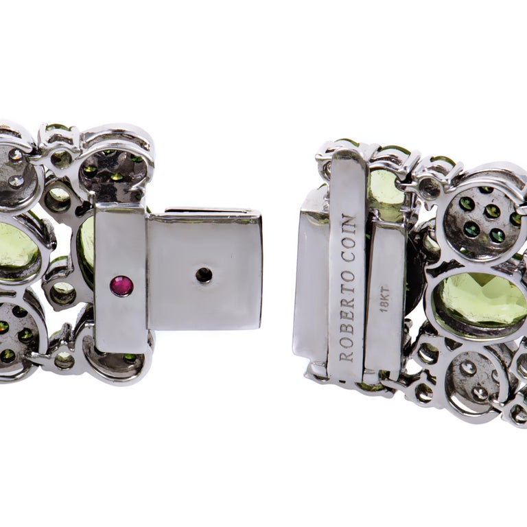 Roberto Coin Shanghai 18 Karat Gold Peridot and White and Green Diamond ...