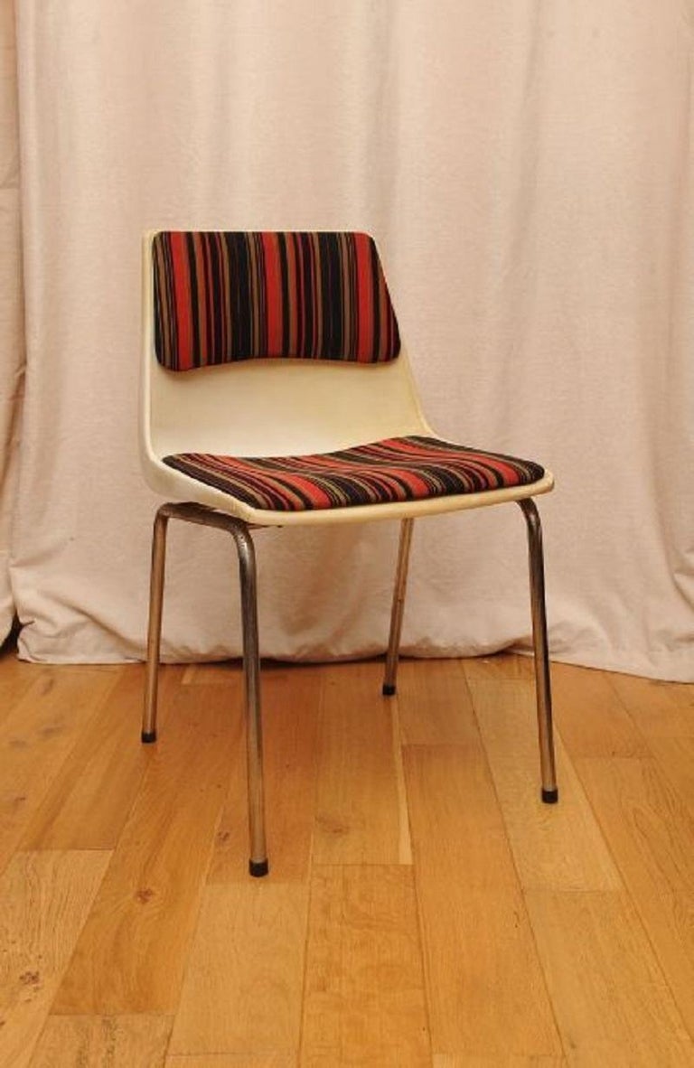 Robin Day for S. Hille and Co Set of Two Polypropylene and Vibrant ...