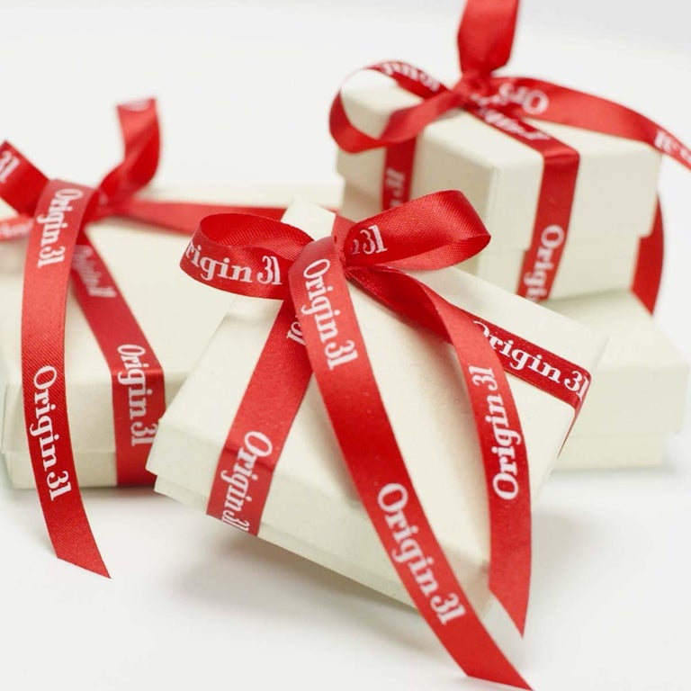 Rock Pool 18 Carat Yellow Gold And Diamond Torque Bangle For Sale at ...