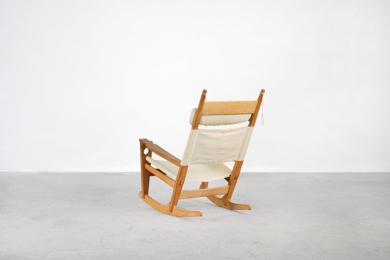 Rocking Keyhole Chair by Hans J. Wegner for Getama, Denmark For Sale at ...