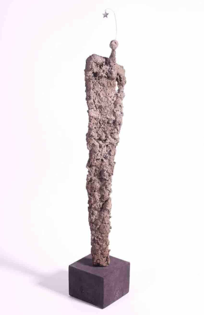 Jane Burton - Jane Burton. "On Point" Blue Ceramic, Oversized ...