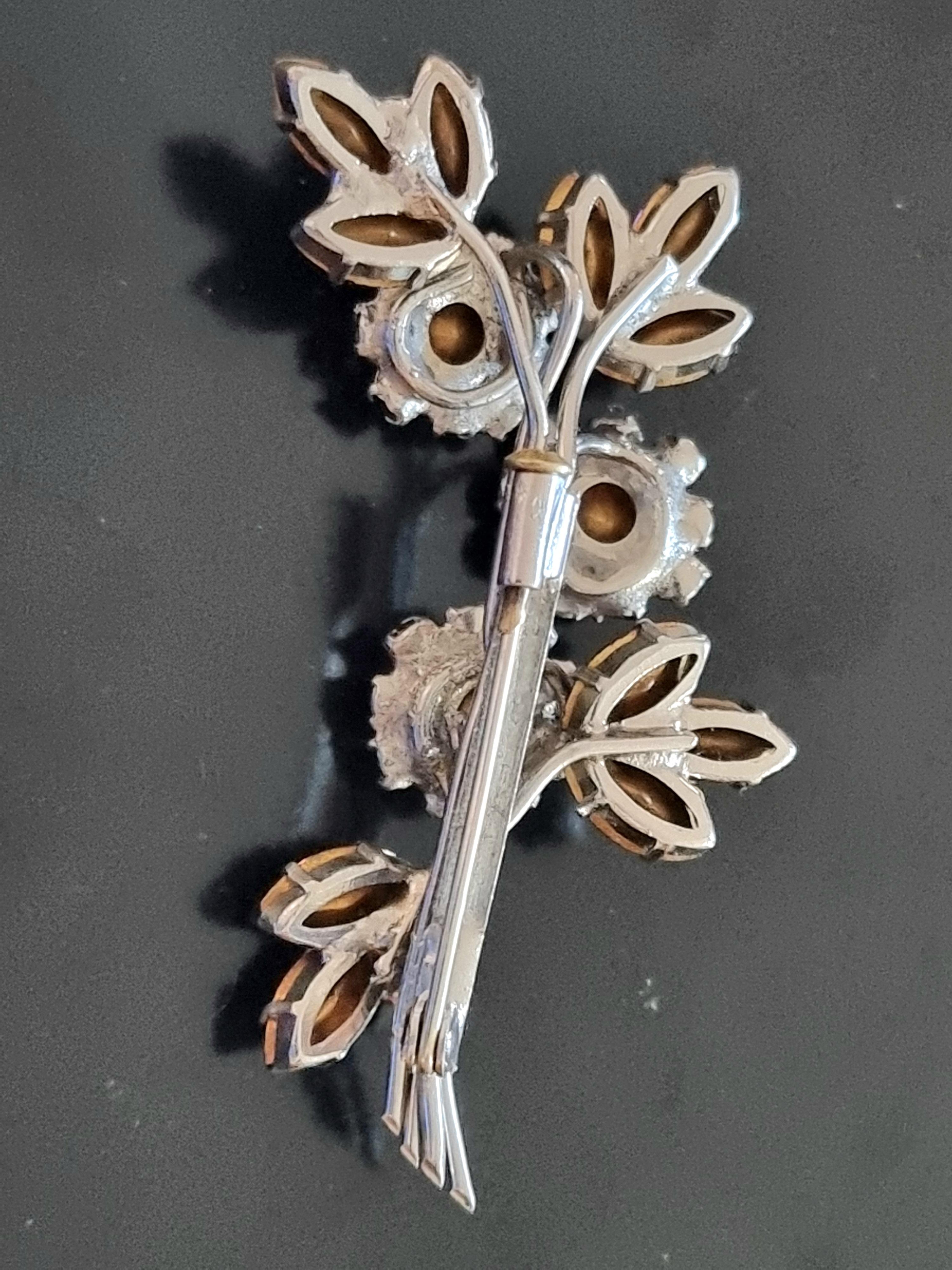 ROGER Jean Pierre, Beautiful old brooch, vintage from the 50s, High ...