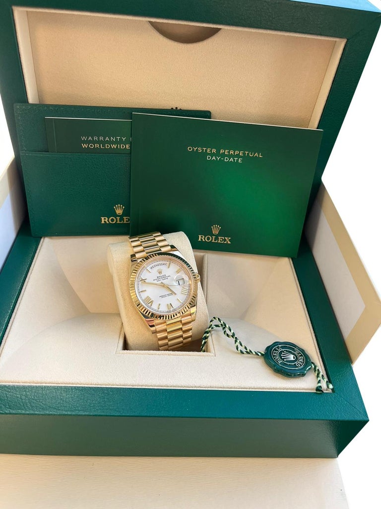 Rolex Day-Date President Yellow Gold White Dial Fluted Bezel Watch ...