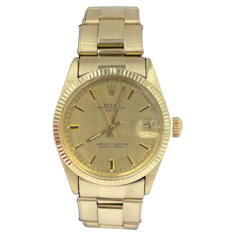 Rolex Mid Size Date Yellow Gold Wristwatch For Sale at 1stDibs