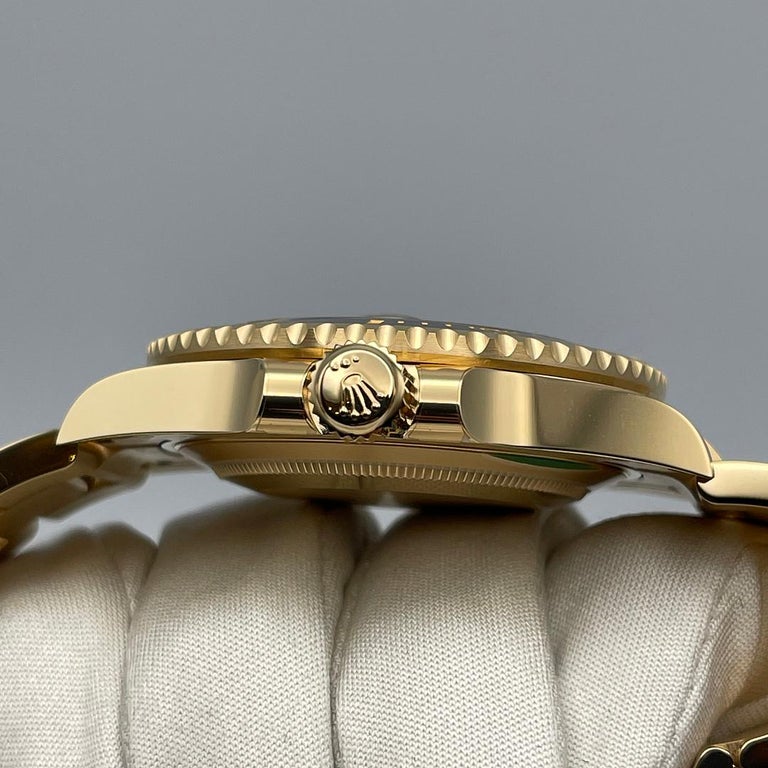 Rolex Submariner Date Yellow Gold Black Dial 126618LN, 2021 For Sale at ...