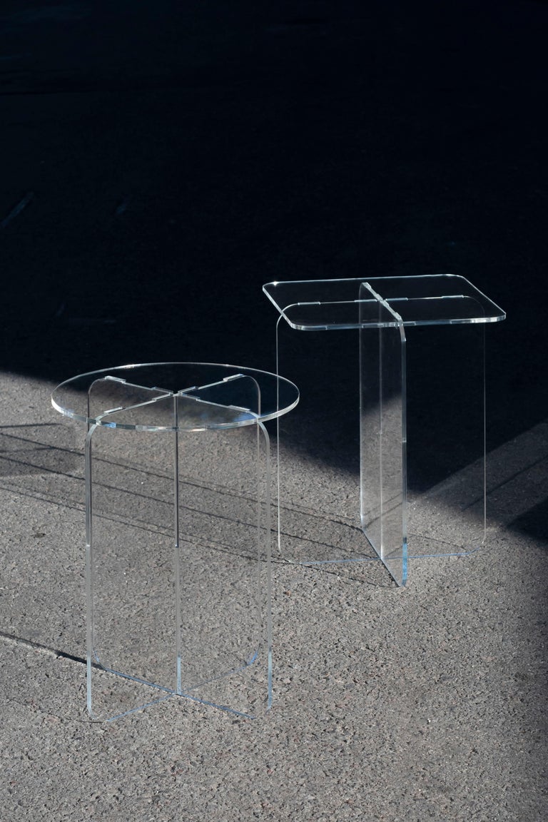 ROMA Contemporary Side Table in Clear Acrylic by Ries For Sale at ...