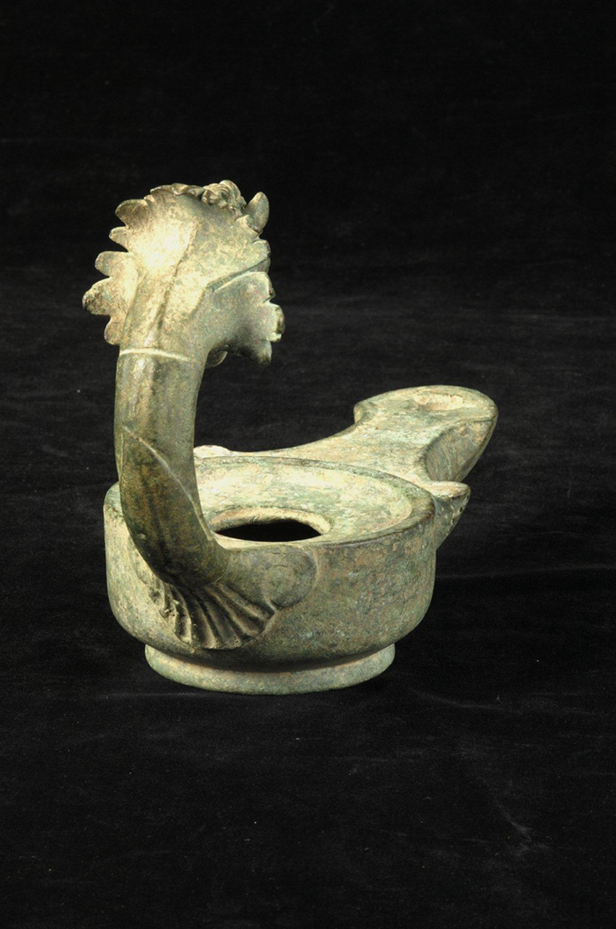 Roman Bronze Oil Lamp , 200 BC - 400 BC For Sale at 1stDibs