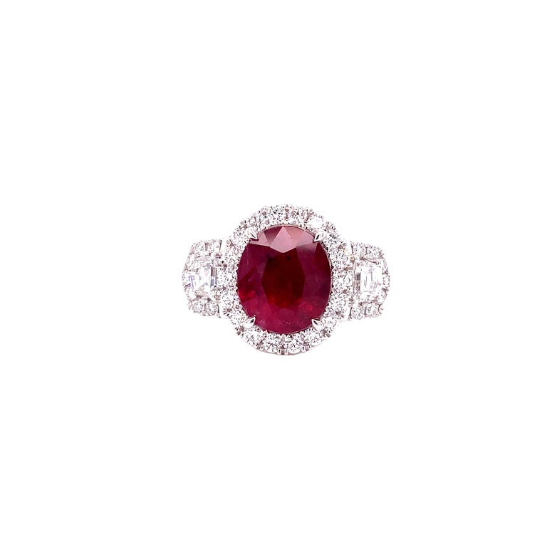 Roman + Jules GIA Certified Oval Burmese Ruby and Diamond Ring Set in Platinum For Sale at 1stDibs