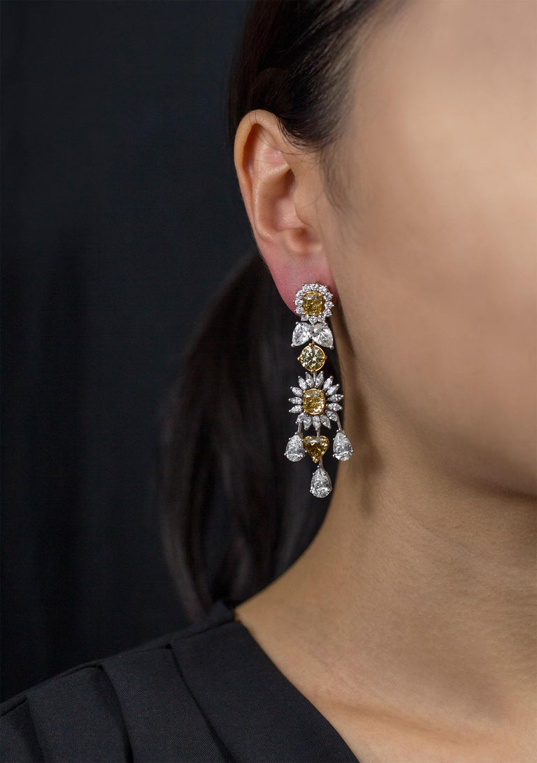 Roman Malakov 26.34 Carats Total Mixed Shape Diamonds Chandelier ...