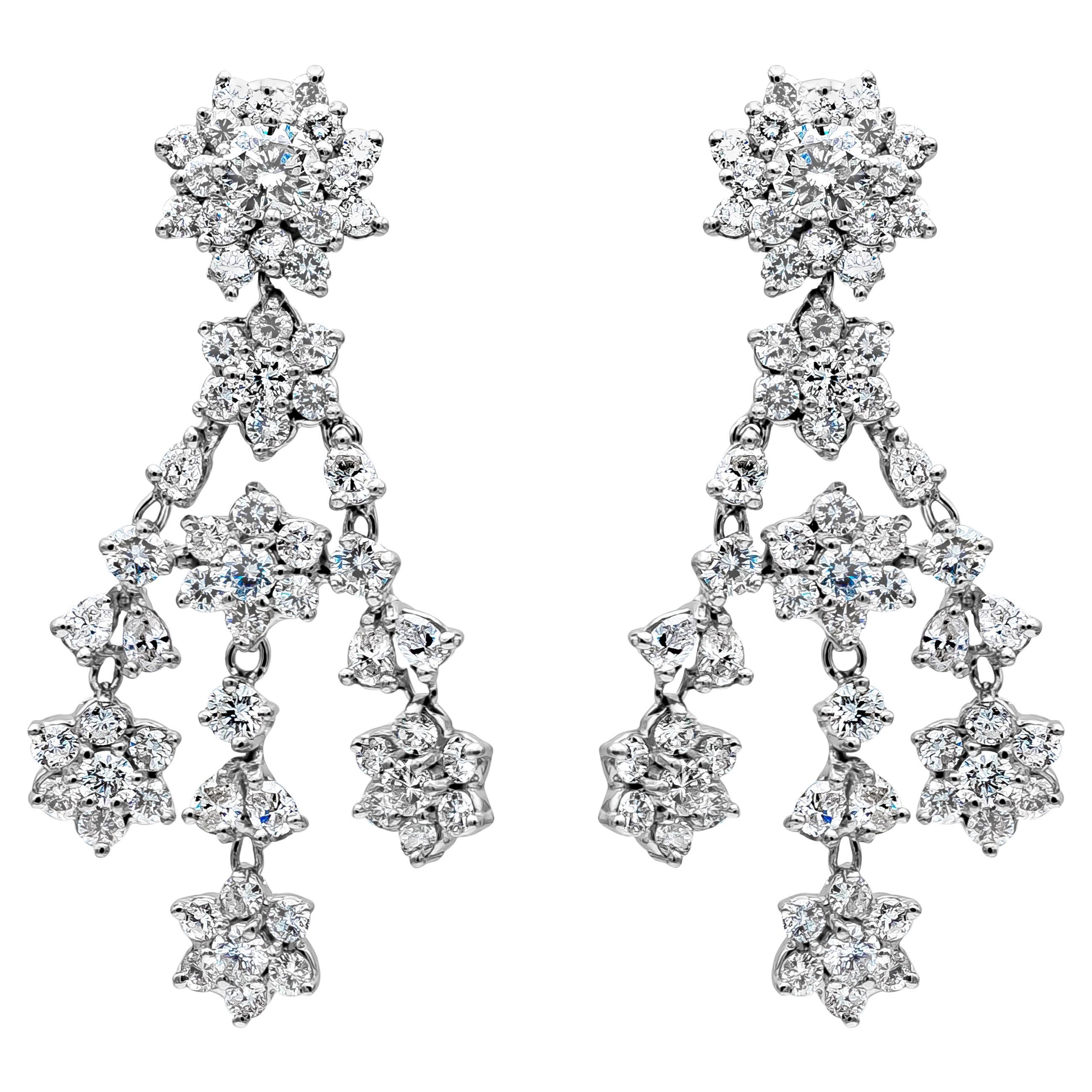 Roman Malakov 27.01 Carat Mixed Cut Diamond Fringe Style Chandelier ...