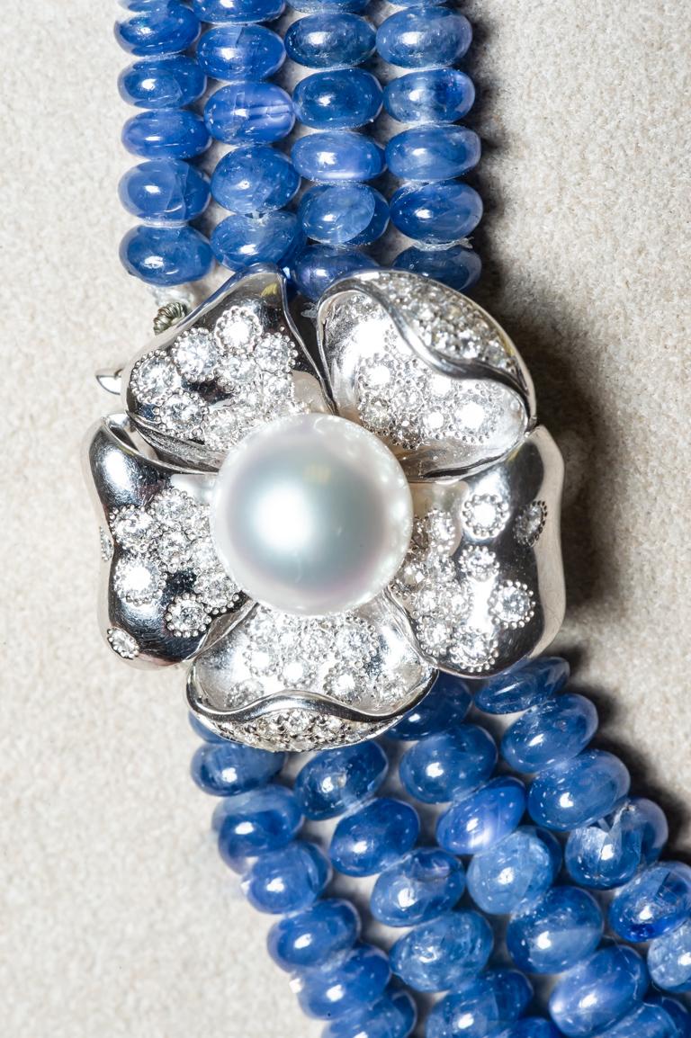 Romantic Necklace in Sapphire with a Flower Scrap Gold, Diamonds and ...