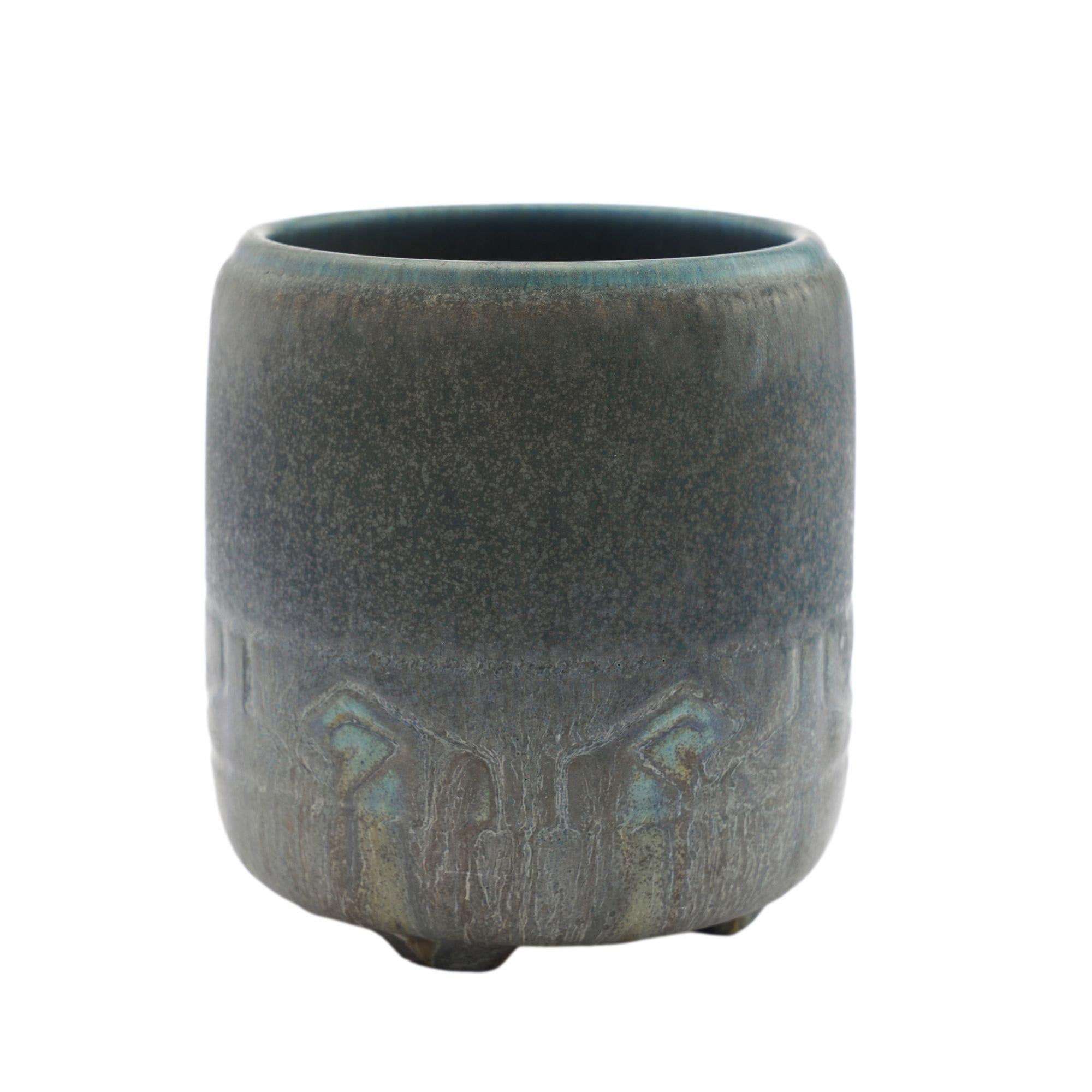 Rookwood barrel form ceramic vase on recessed feet, 1900's For Sale at ...