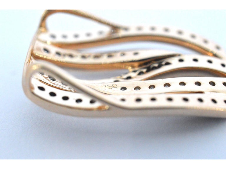 Rose Gold Design Pendant with Brilliant Diamonds For Sale at 1stDibs