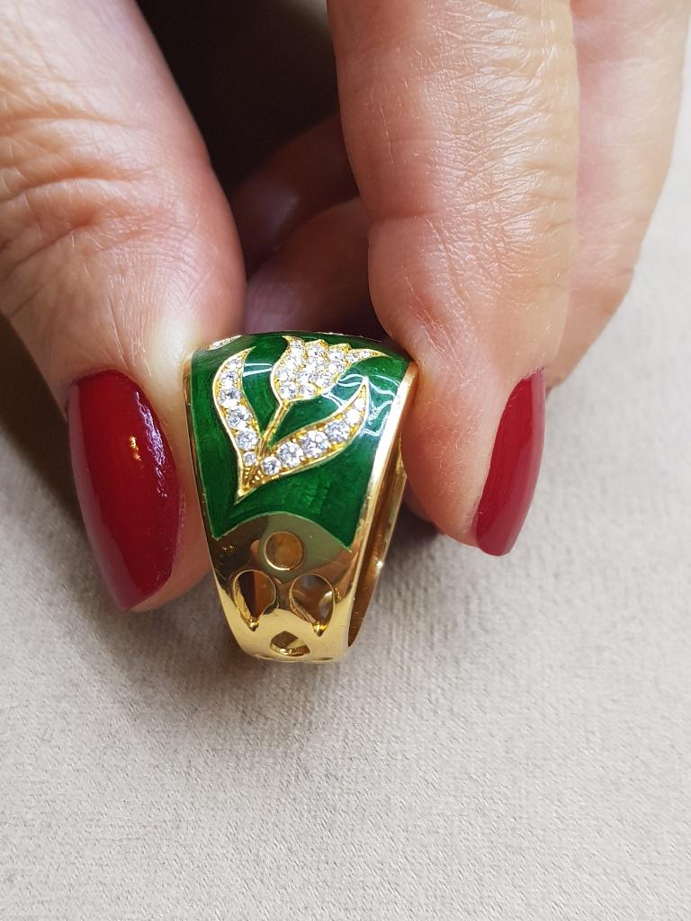 Rose Gold Diamond Enamel Ottoman Ring For Sale at 1stDibs