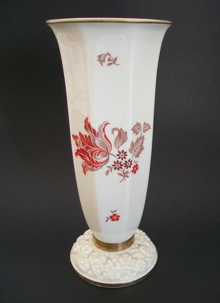 Rosenthal, Art Deco Porcelain Trumpet Vase with Flowers and Gilding ...