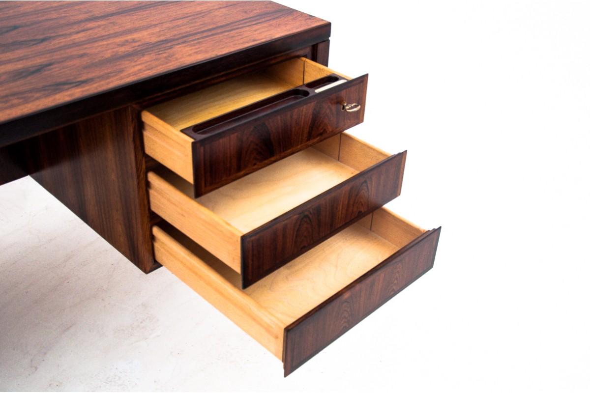 Rosewood Desk, Model 77, Omann Jun, Denmark, 1960s For Sale at 1stDibs