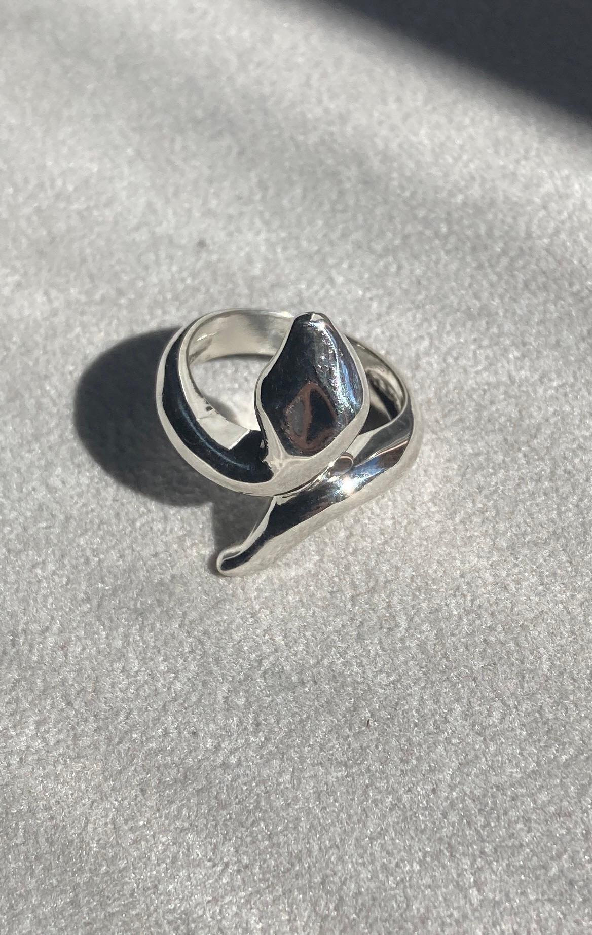 Rossella Ugolini Platinum Bold Snake Man Band Ring For Sale at 1stDibs