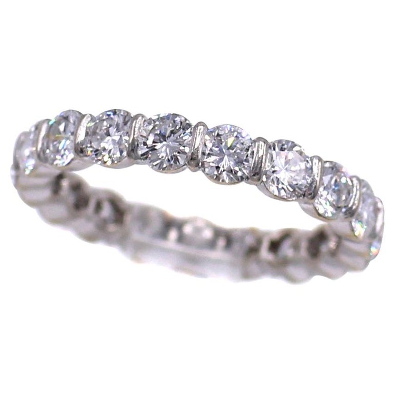 Round Brilliant Cut Diamond Eternity Band For Sale at 1stDibs