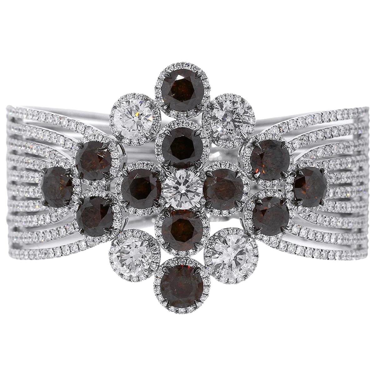 Round Brilliant Diamond Open Cuff Bracelet For Sale at 1stDibs