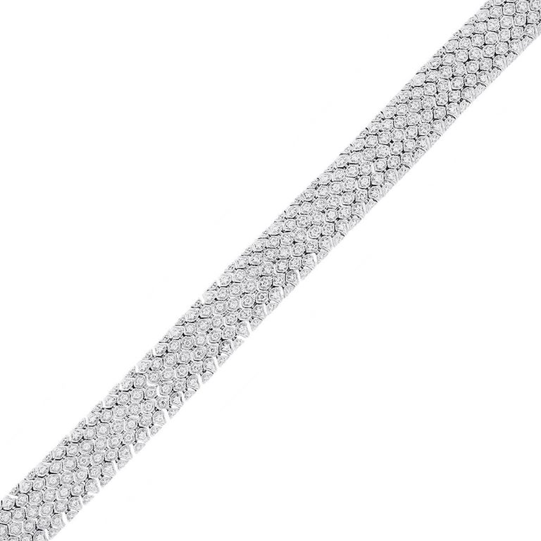 Round Brilliant Diamond Mesh Bracelet For Sale at 1stDibs