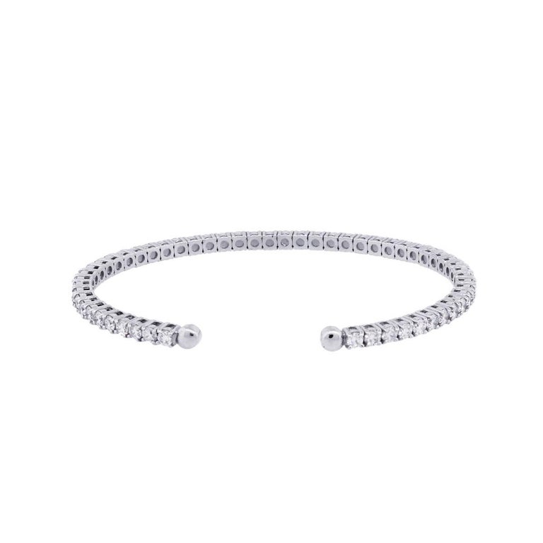 Round Brilliant Diamond Open Cuff Bracelet For Sale at 1stDibs