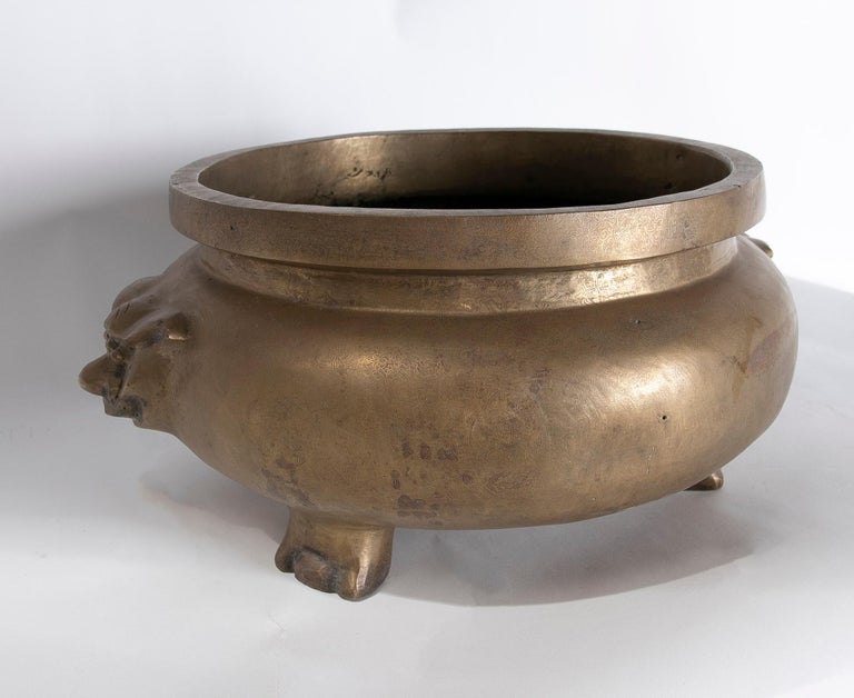 Round Bronze Vessel with Two-Sided Decoration and Foot-Shaped Feet For ...