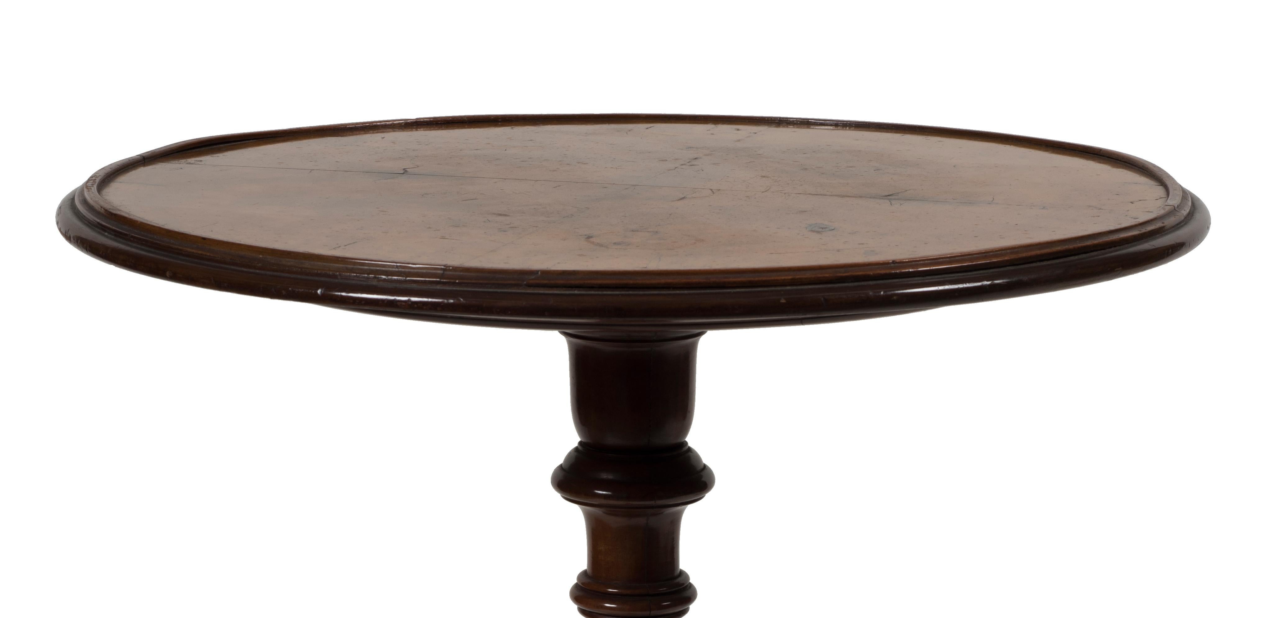 Round Coffee Table with Table in Walnut, Italy, 19th Century at 1stDibs ...