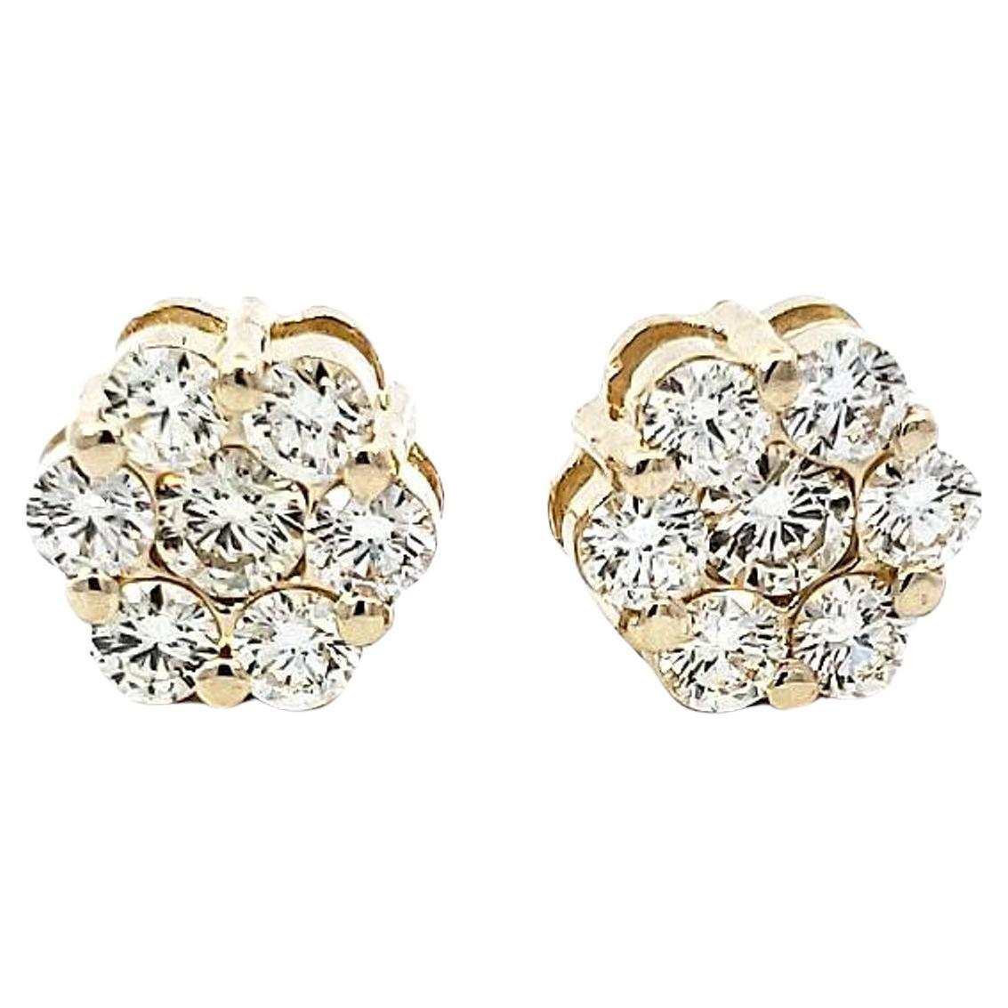 Round-cut Diamond Cluster Stud Earrings Set For Sale at 1stDibs