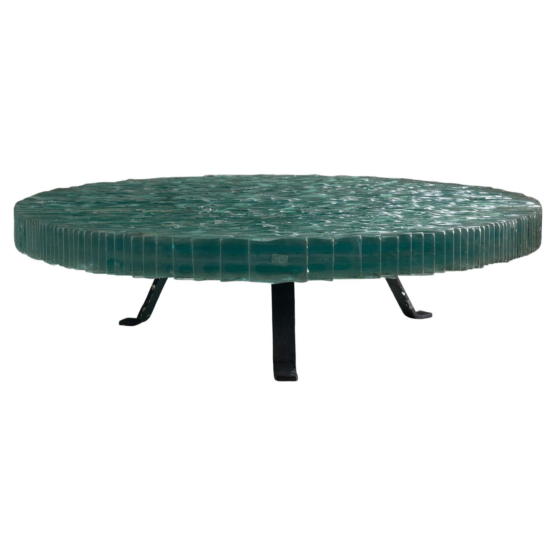 Round Cut Glass Coffee Table, France, circa 1980 For Sale at 1stDibs