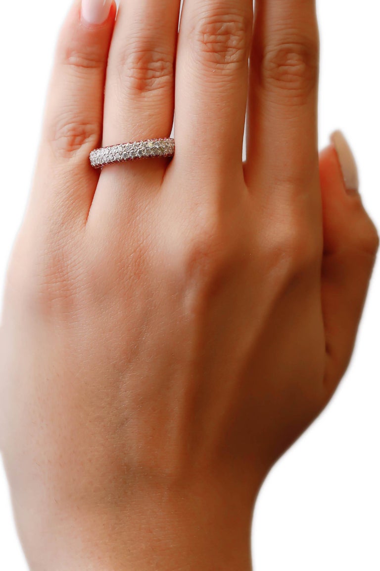 Round Cut Ruby Pave Setting Diamond Pave Eternity Band Ring in 18 K White Gold For Sale at 1stDibs