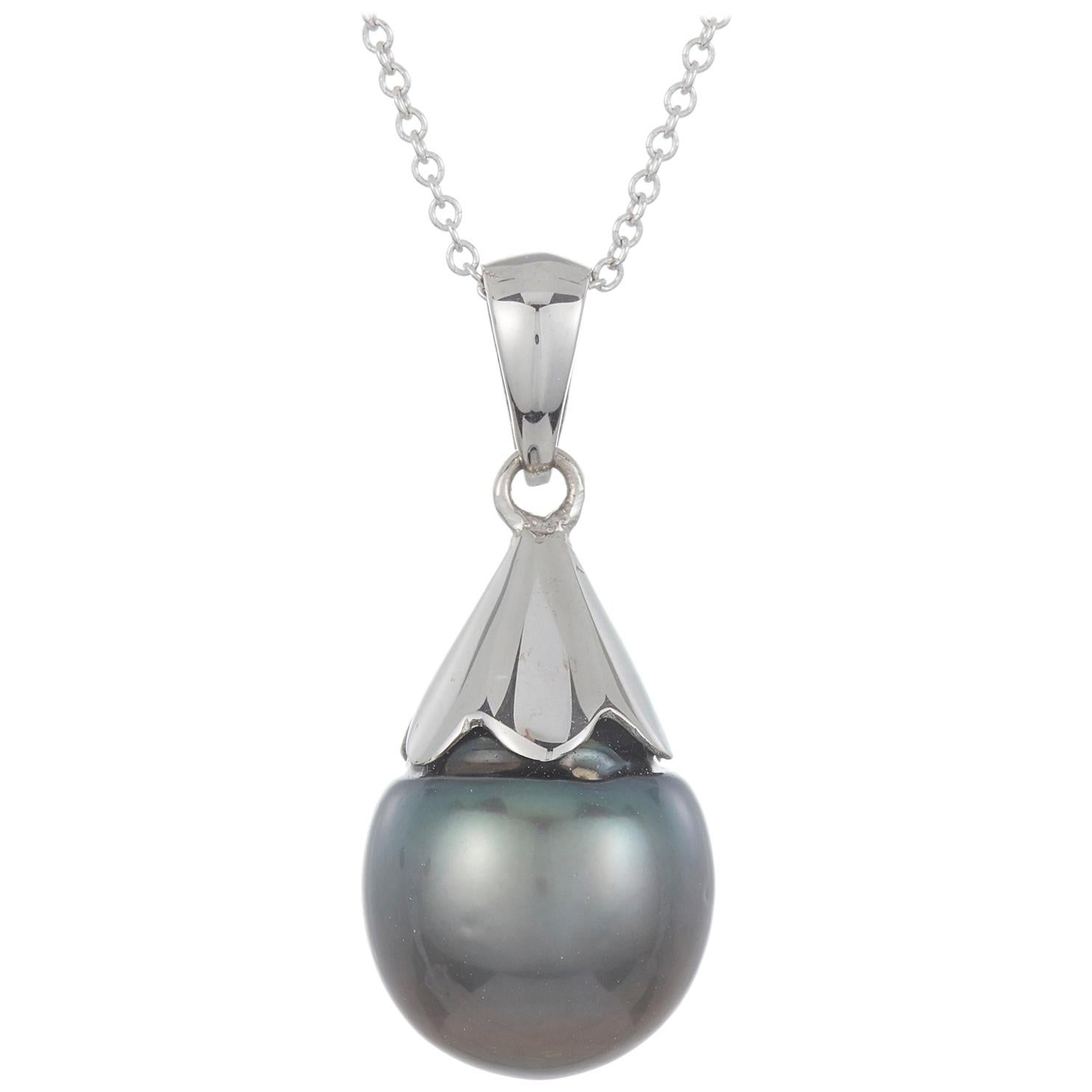 Round White Pearl Fashion Pendant Necklace on Chain 18 Karat White Gold ...