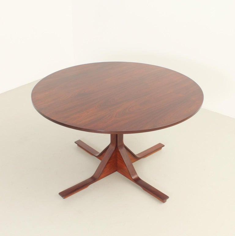 Round Dining Table by Gianfranco Frattini for Bernini, Italy, 1960 For ...