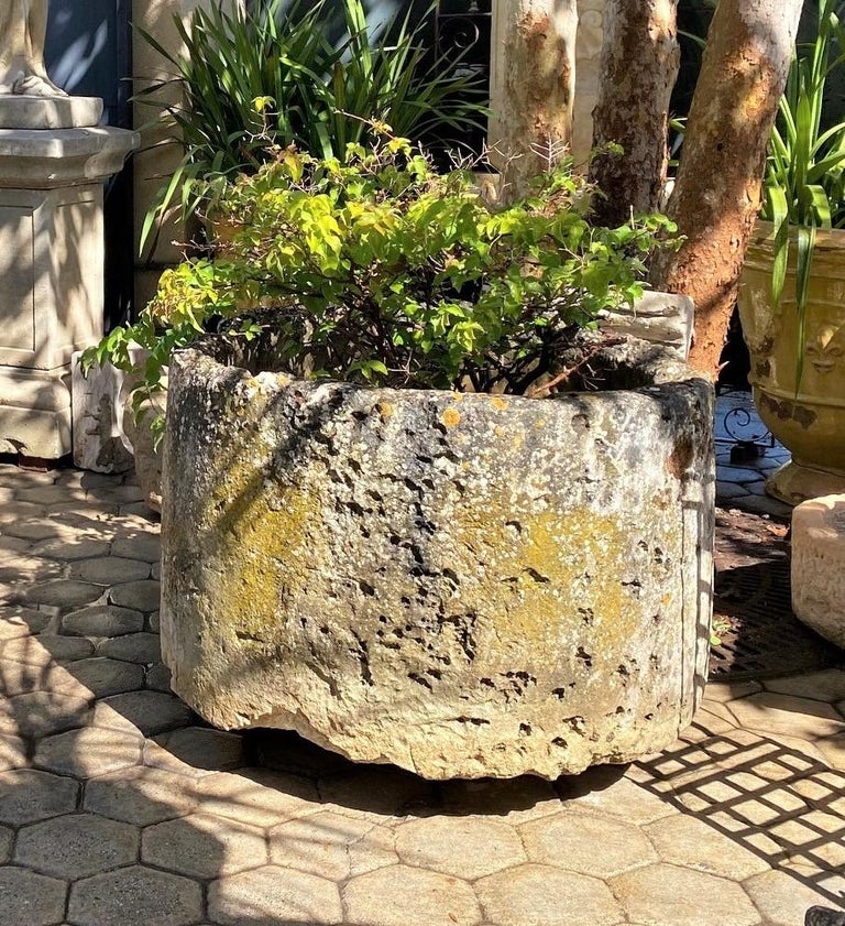 Round Hand Carved Water Fountain Basin Container Trough Planter Vessel ...