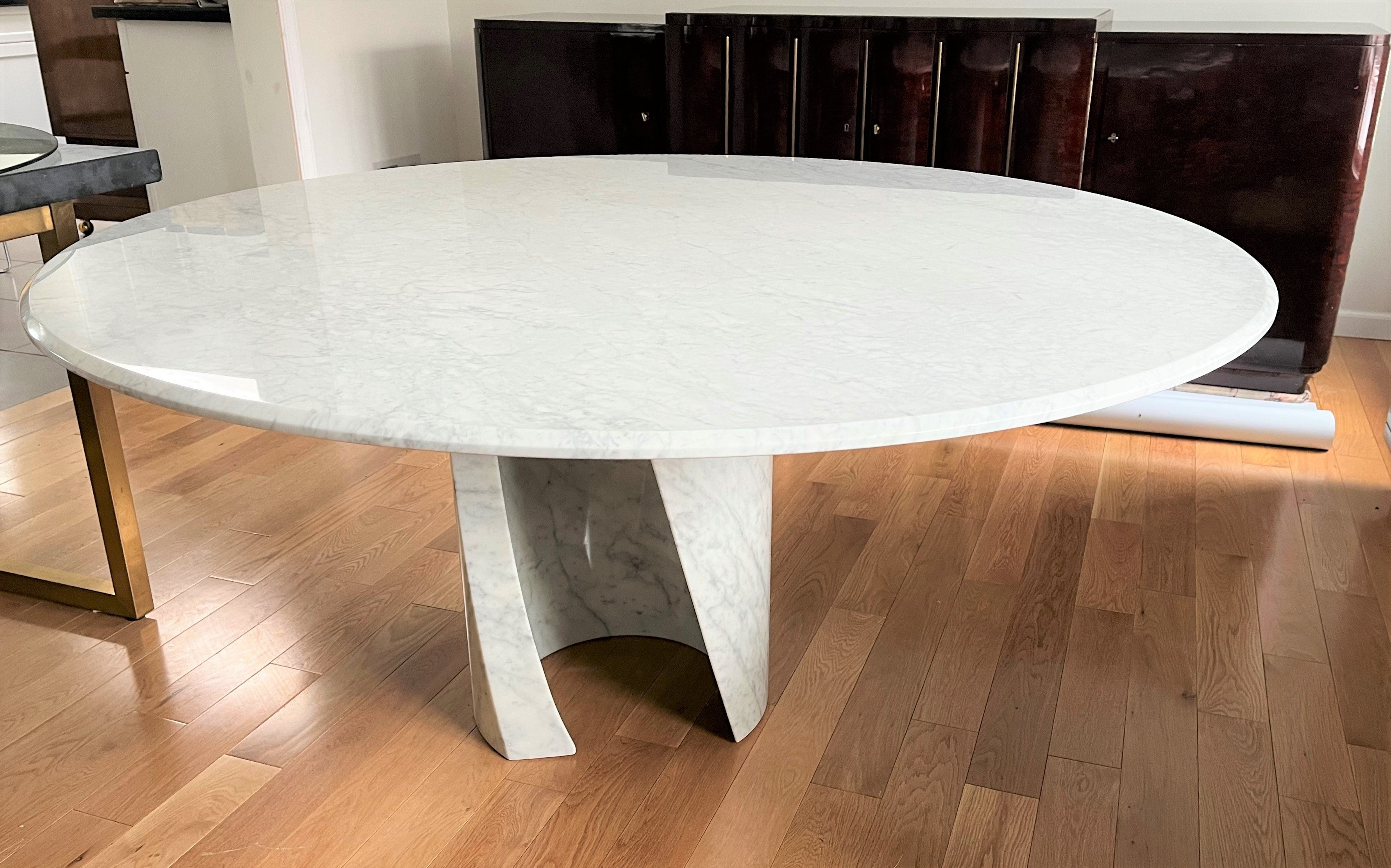 Sublime Vintage Roche Bobois Oval Marble Dining Table at 1stDibs