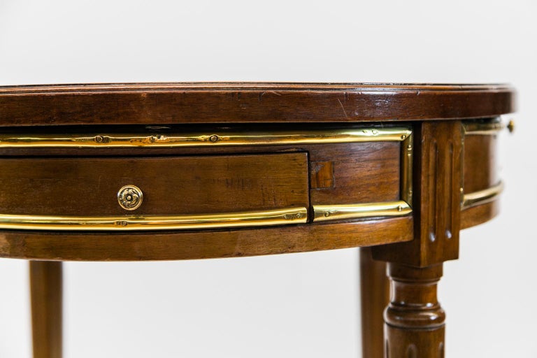 Round Marble-Top French Center Table For Sale at 1stDibs