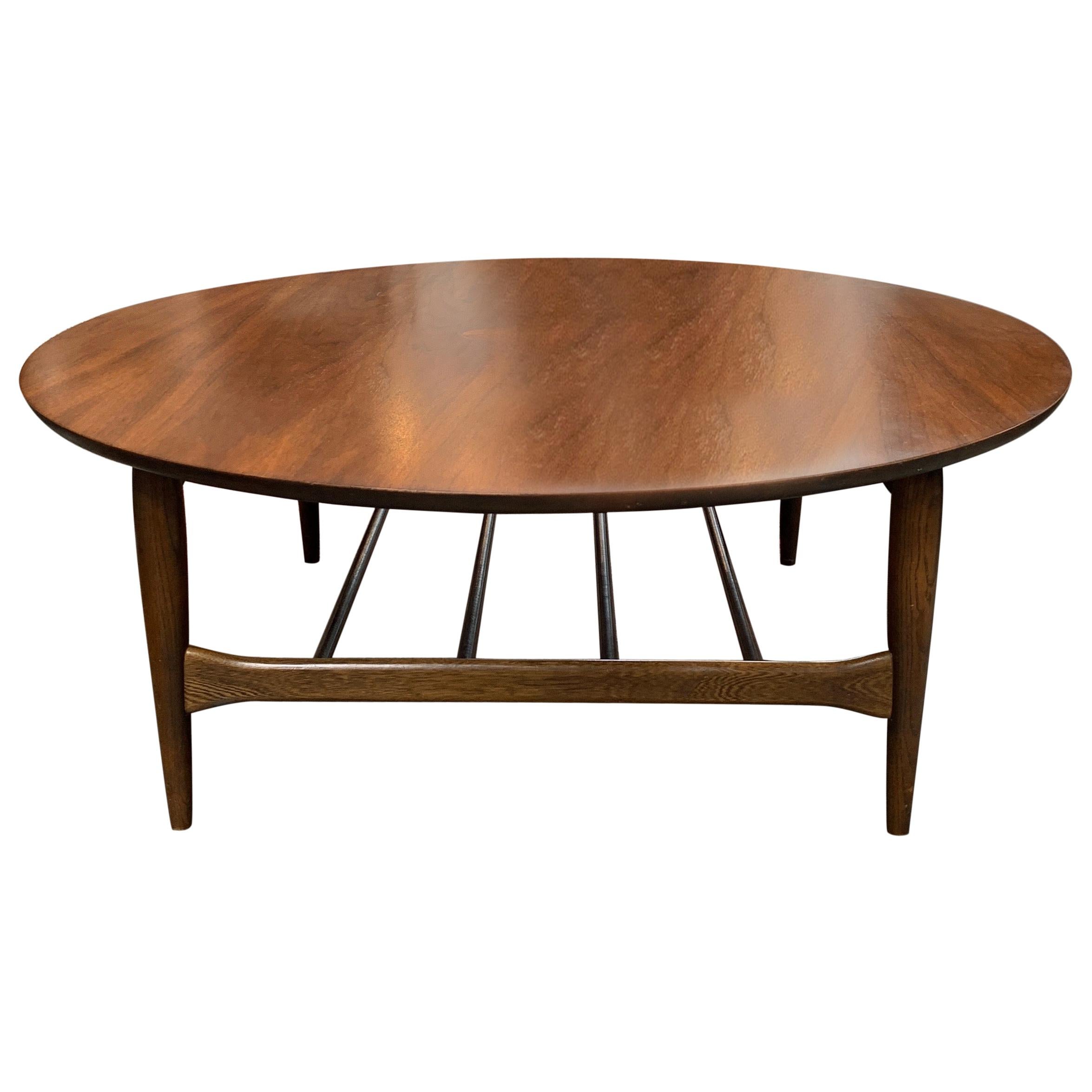 Round Mid-Century Coffee Table at 1stDibs