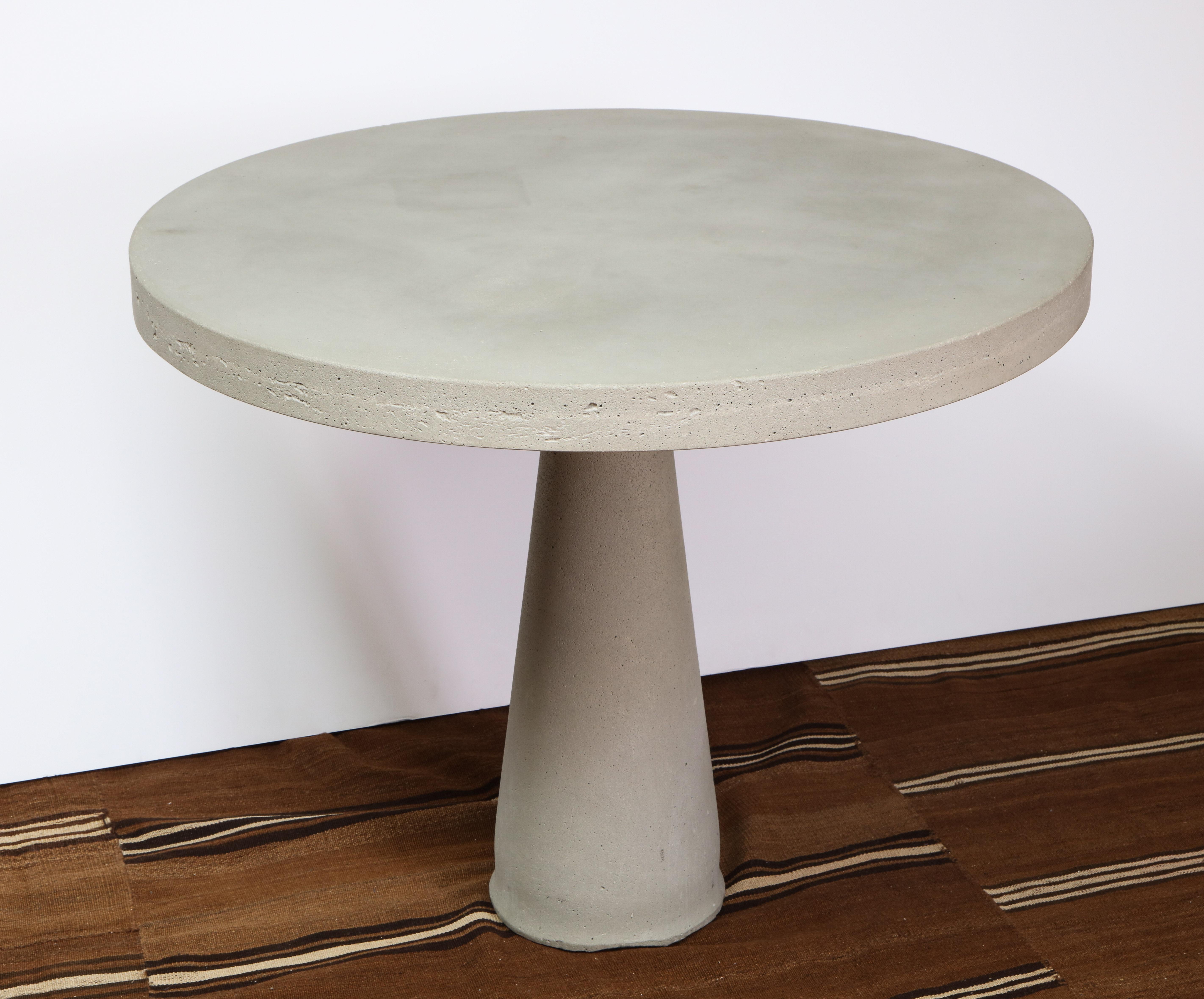 Round Molded Concrete Table with Conical Base at 1stDibs | concrete ...