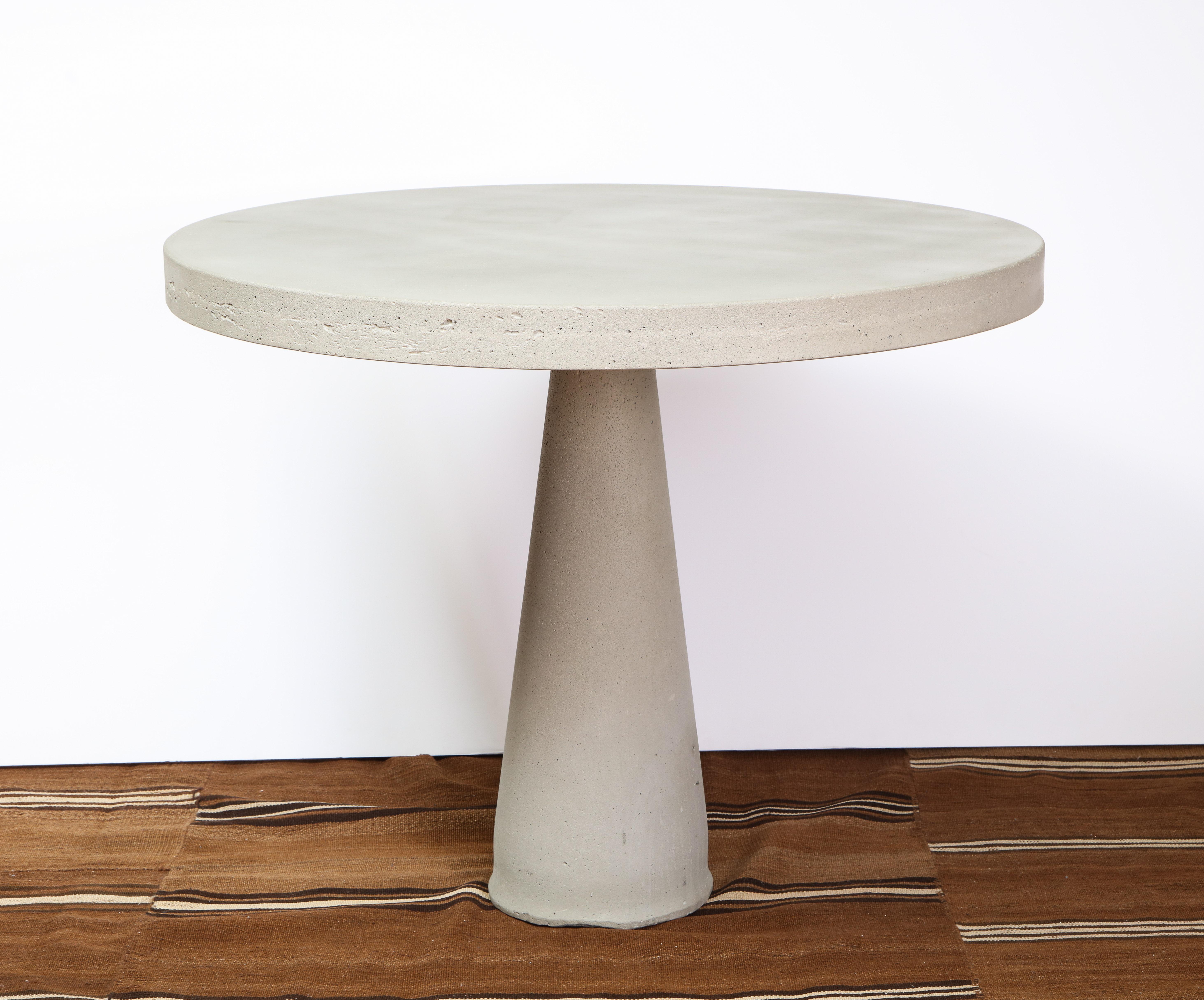 Round Molded Concrete Table with Conical Base at 1stDibs | concrete ...