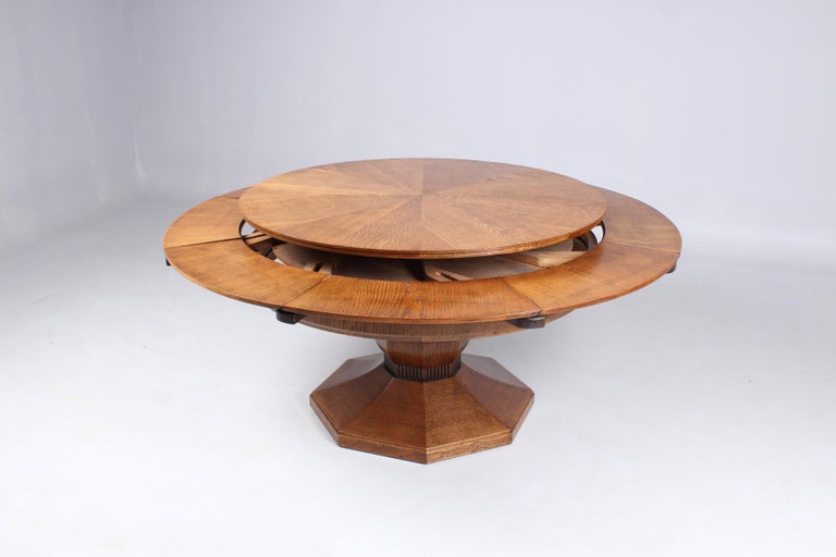 Round Oak Dining Table, Very Rare Enlarging Mechanism, Patented in 1920 ...